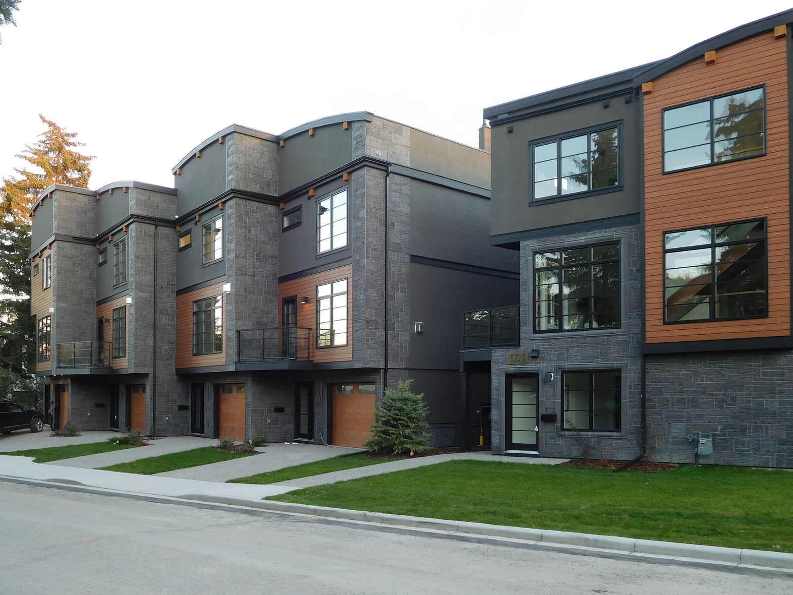 Stonetile Canada Ltd. – STONETILE